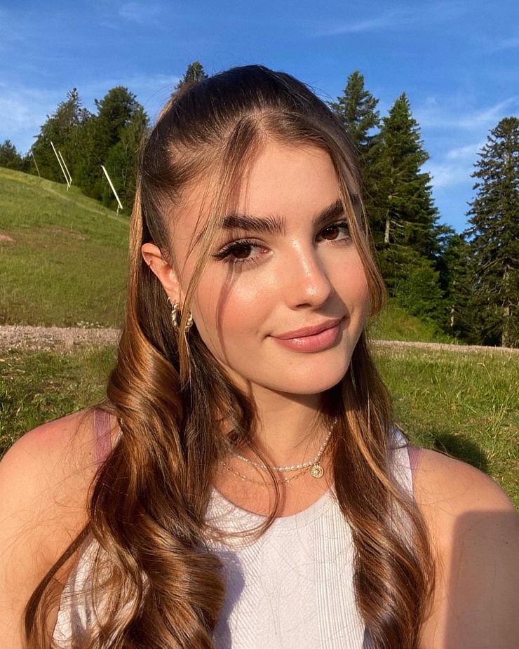 Picture of Claire Tisn