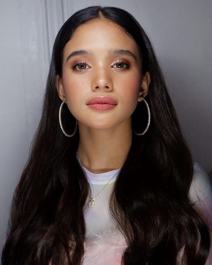 Picture of Criza Ta-a