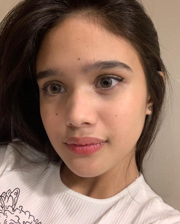 Picture of Criza Ta-a