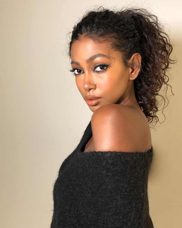 Picture of Aisha Elza