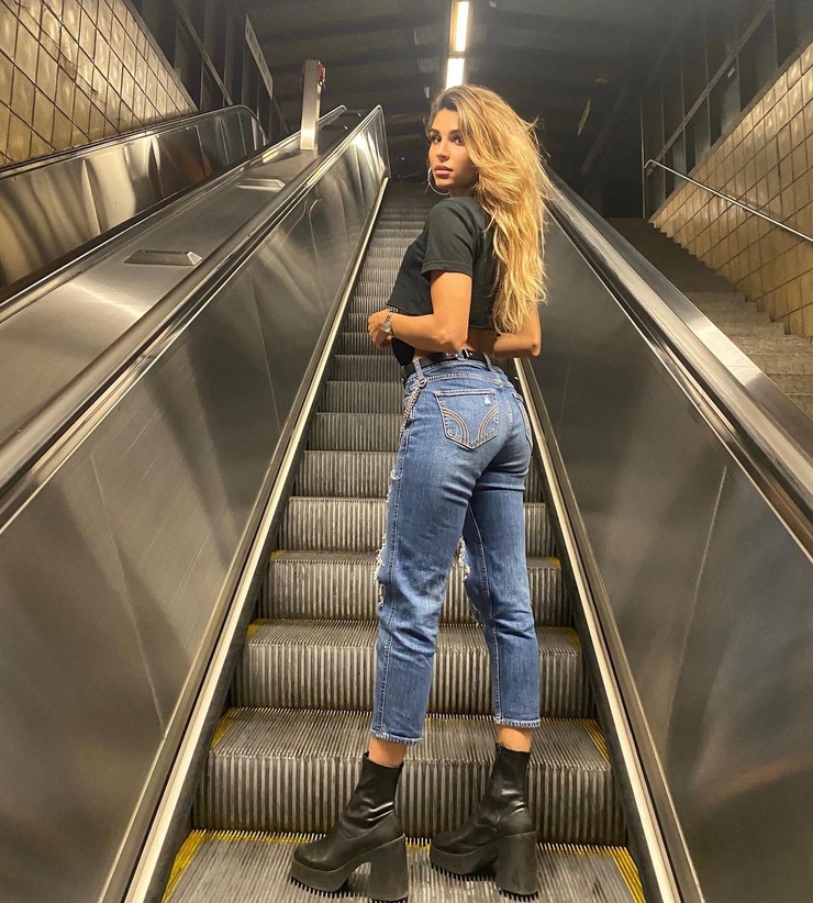 Image of Melli Netre