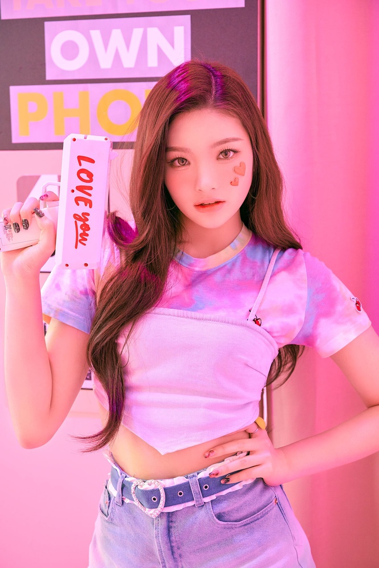 Picture of Weixi Lin