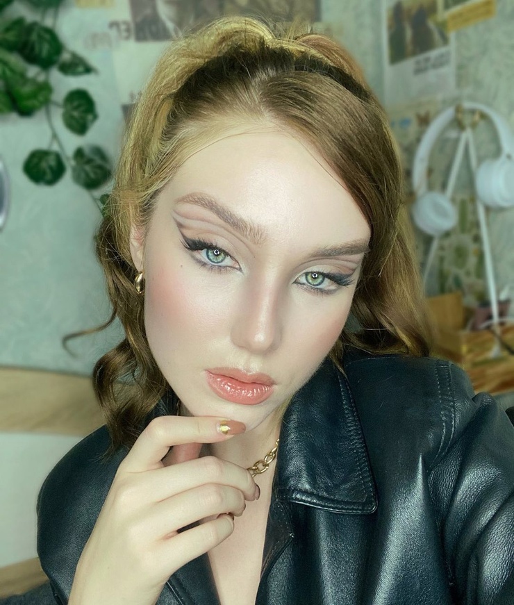 Picture of Ksenia Adova