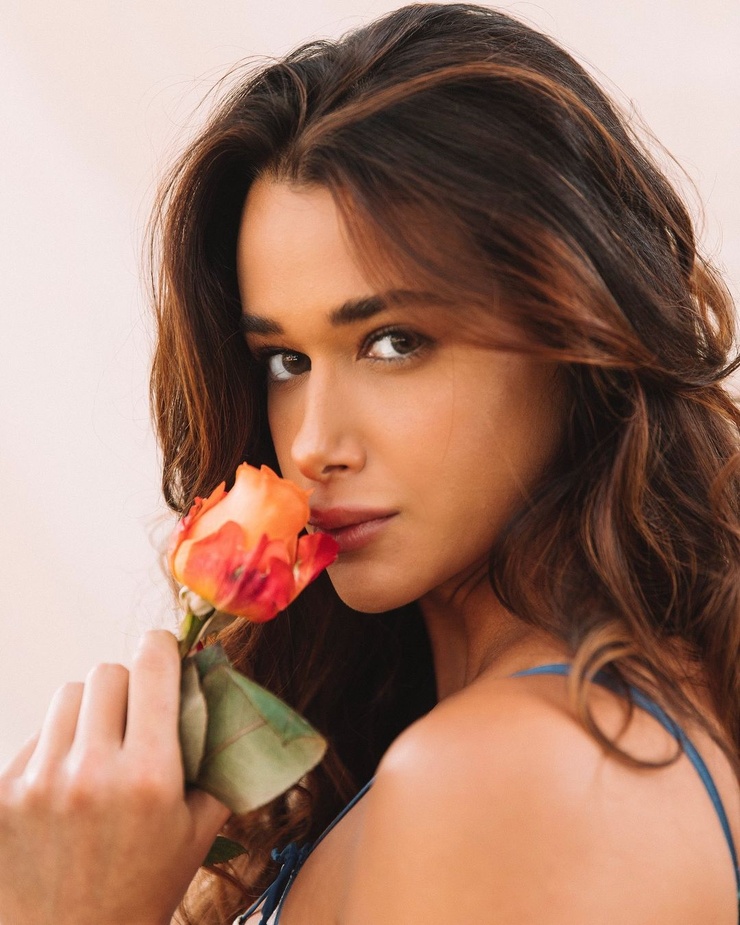 Image of Stephanie Dana