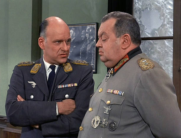 Werner Klemperer, Leon Askin