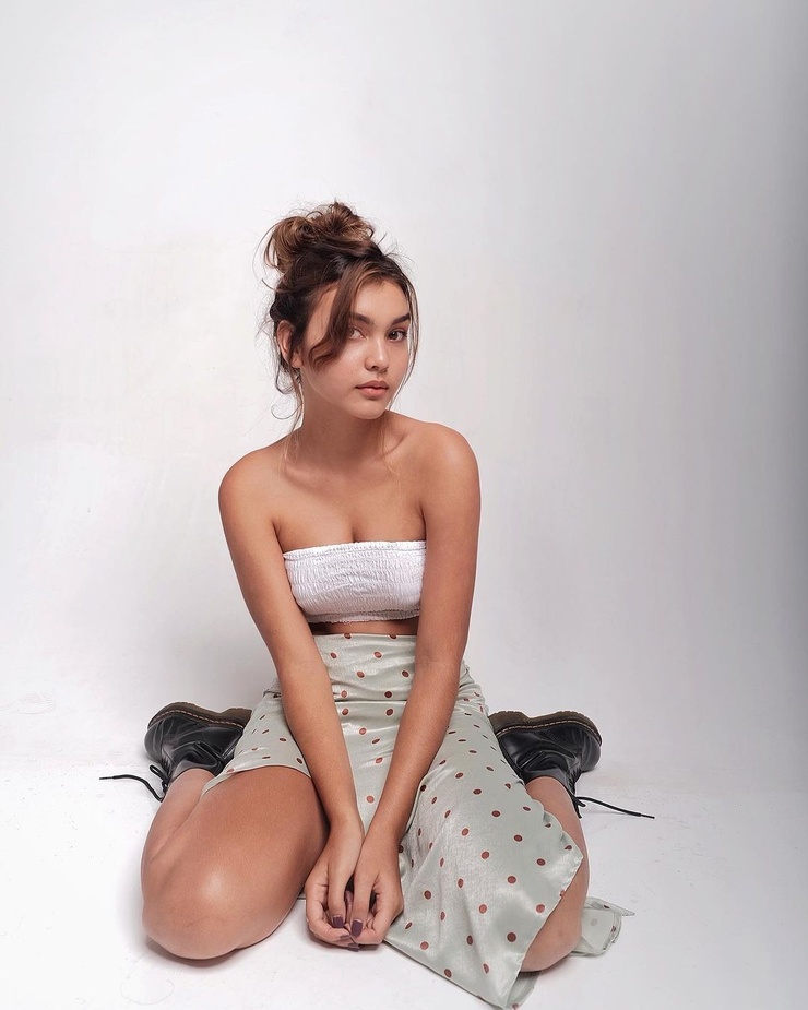 Picture of Caitlin North Lewis