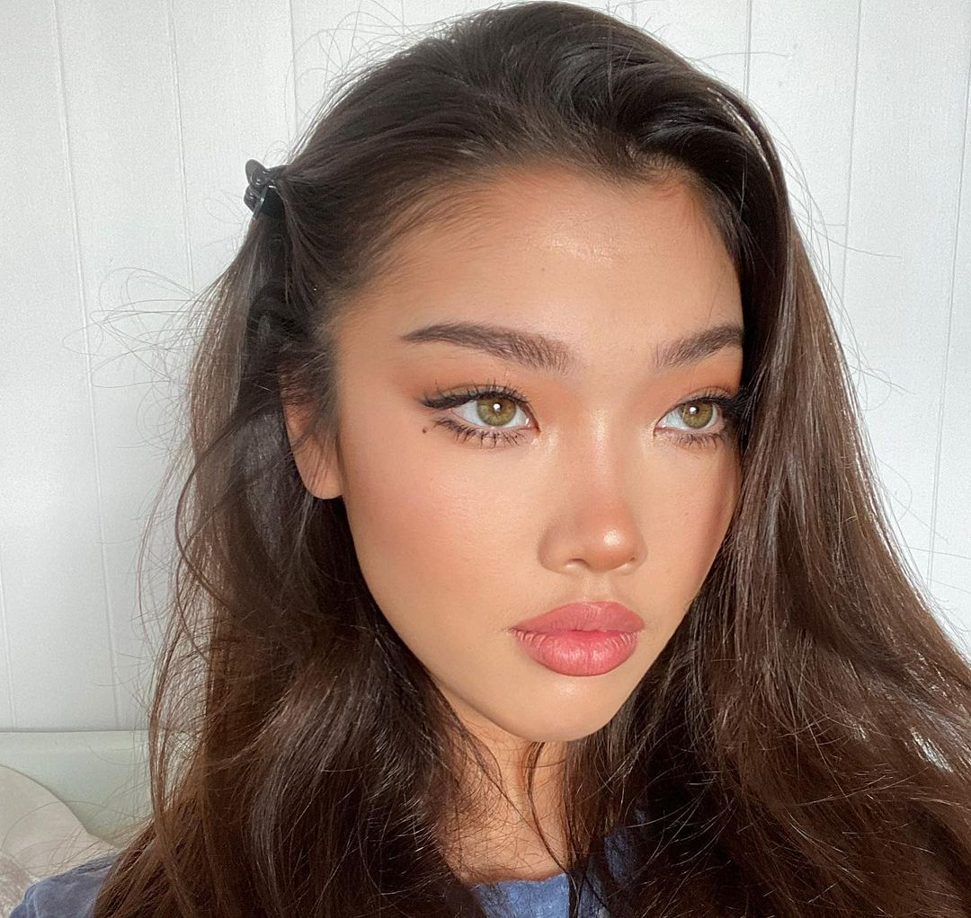Picture of Cameron Valentina