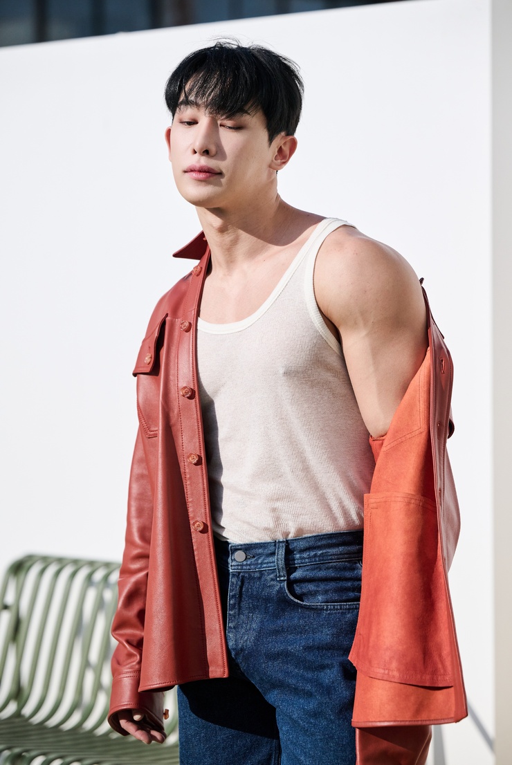 Image of Wonho (MONSTA X)