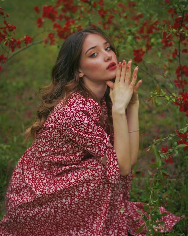 Picture of Elena Muntean