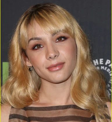 Picture of Hannah Marks