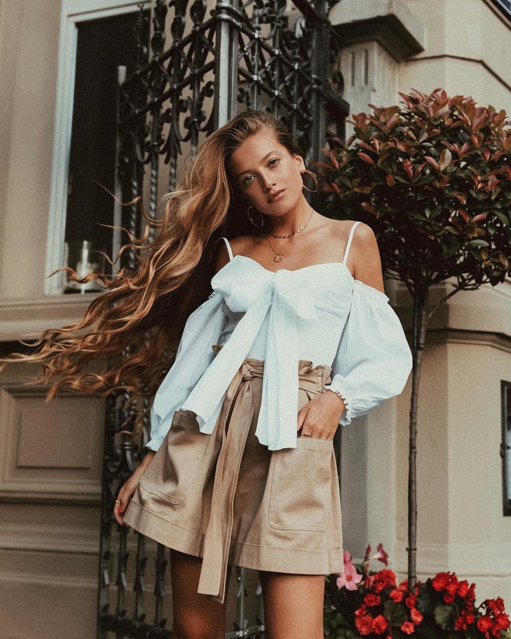 Picture of Zoë Pastelle Holthuizen