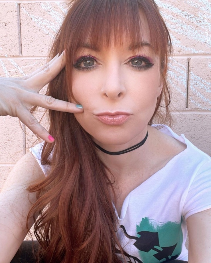 Picture of Lisa Foiles