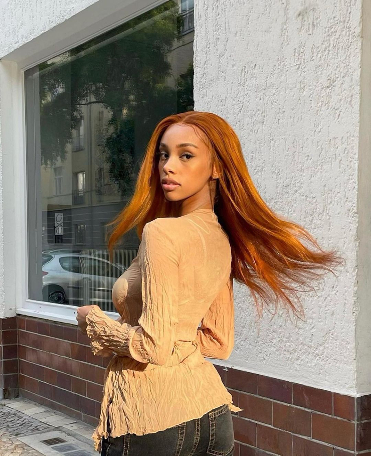 Vanessa Sarah Maria picture