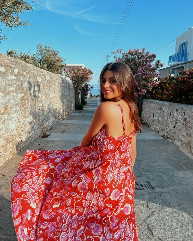 Picture of Danai Pappa