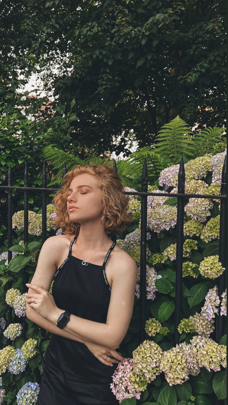 Julia Adamenko image