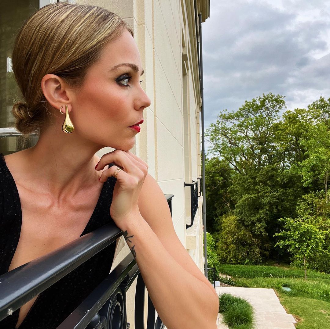 Picture of Laura Vandervoort