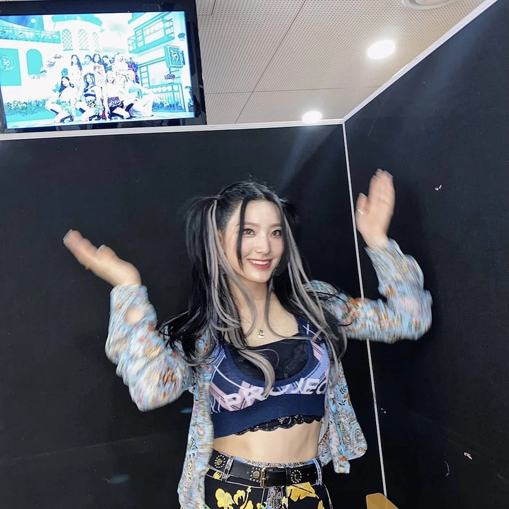 Saerom picture