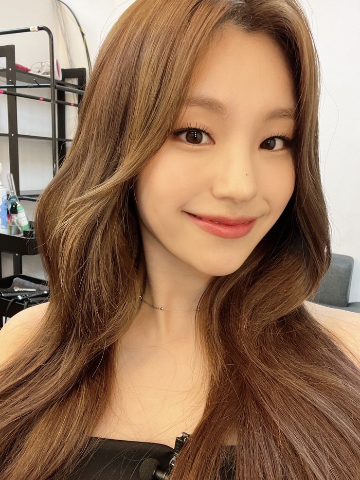 Picture of Hwang Yeji