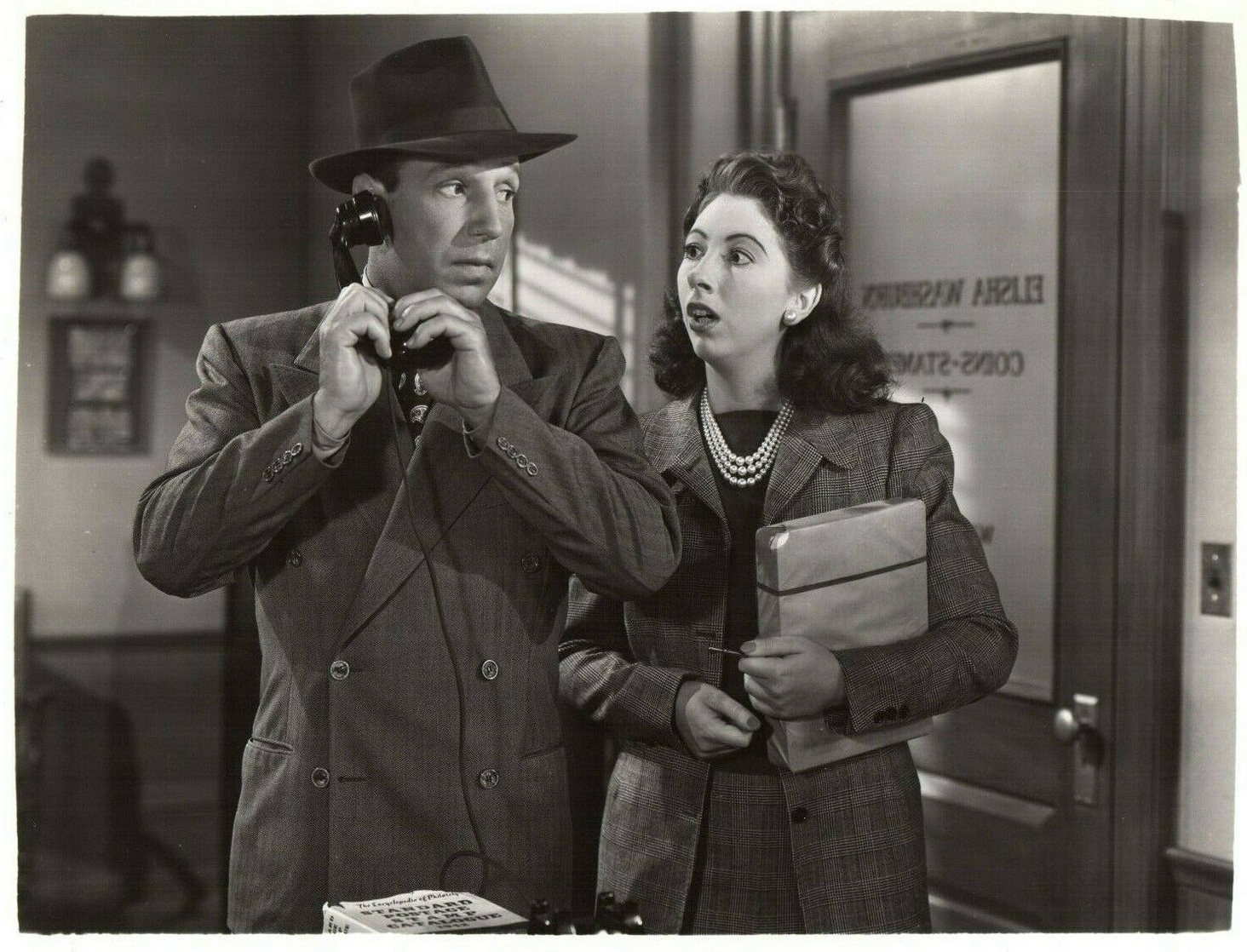 Lloyd Nolan, Phyllis Kennedy