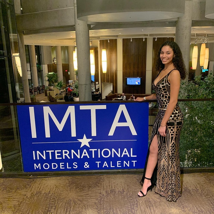 Picture of Arianna Barron