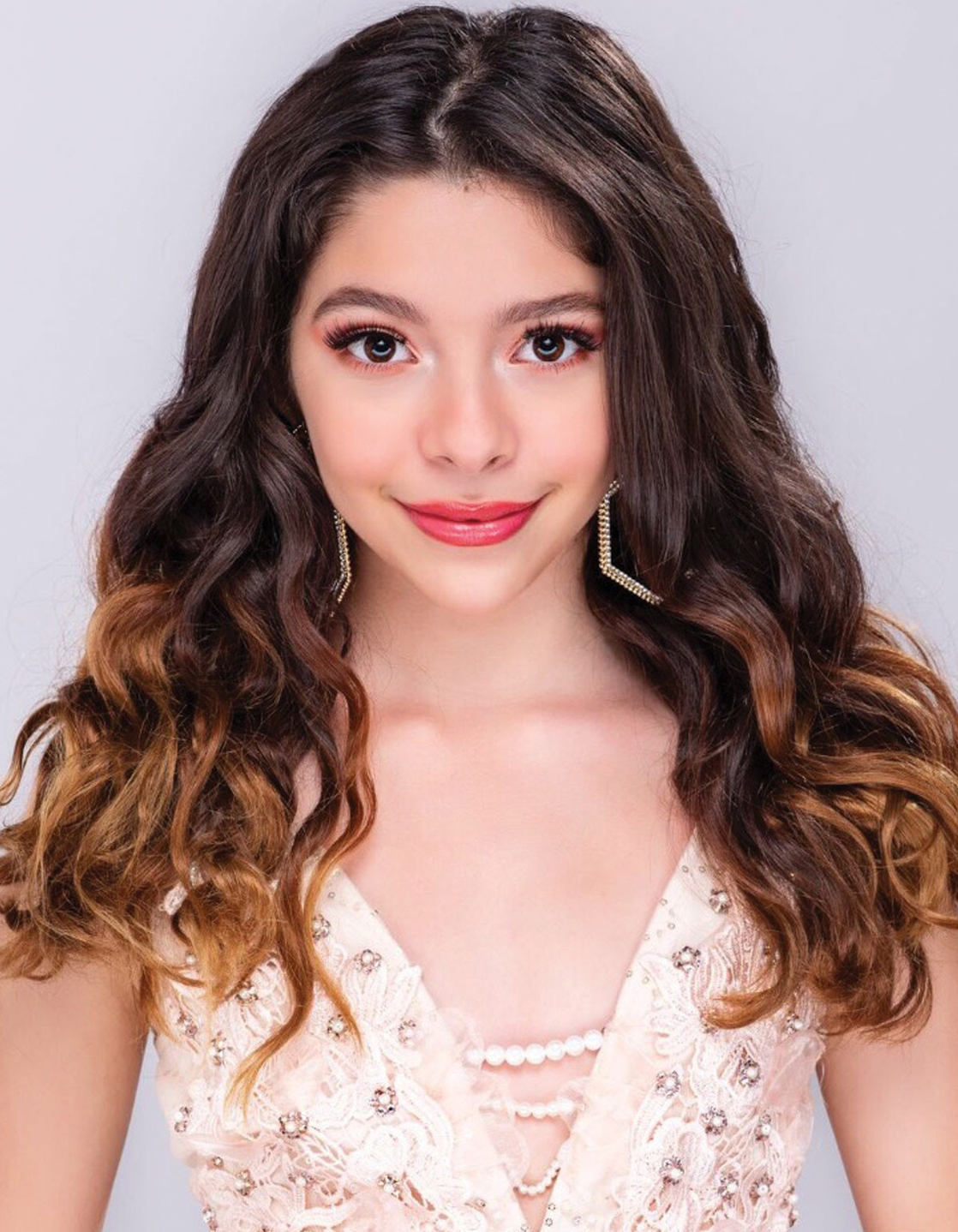 Picture of Angelie Carmen