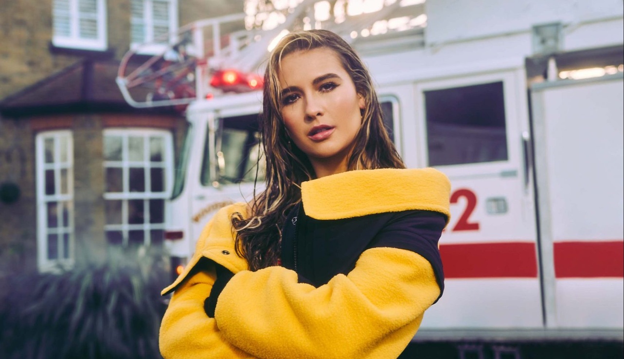 Picture of Mimi Webb