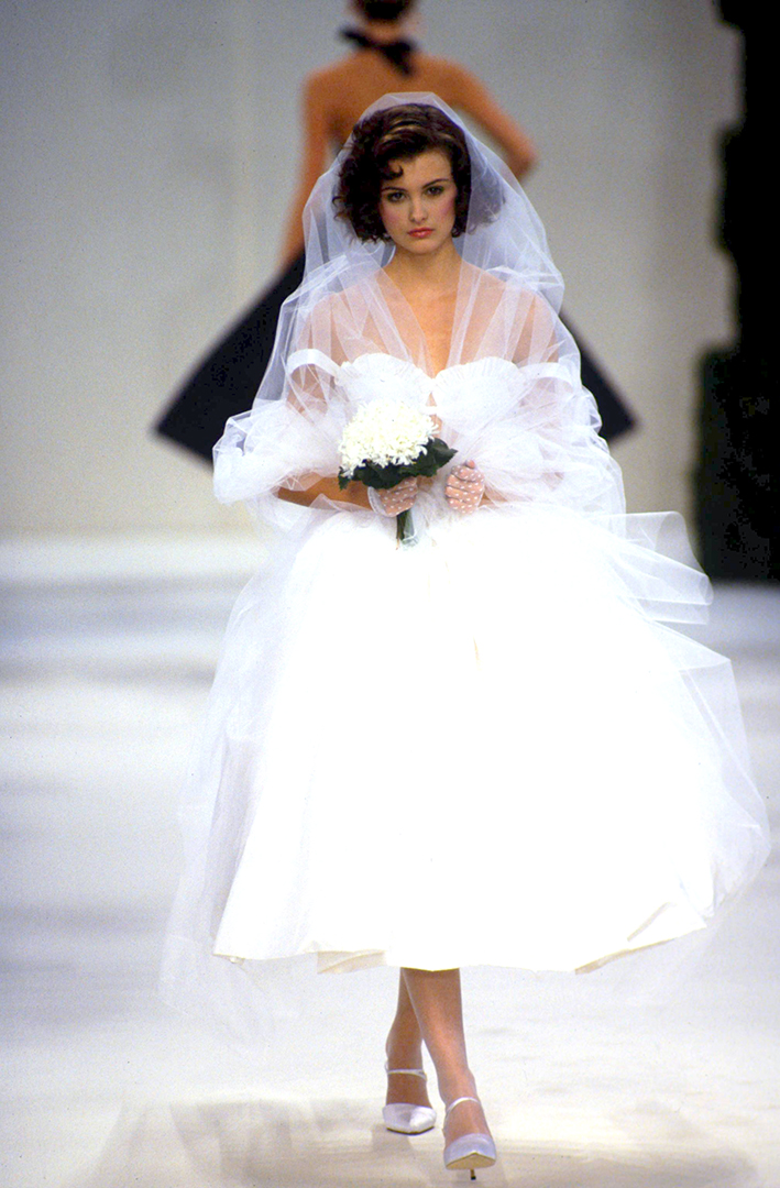 Trish Goff - Oscar De La Renta Spring Summer 1995