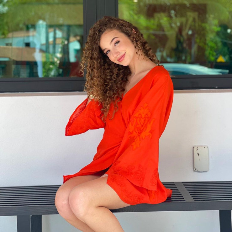 Picture of Maggie Sambrook