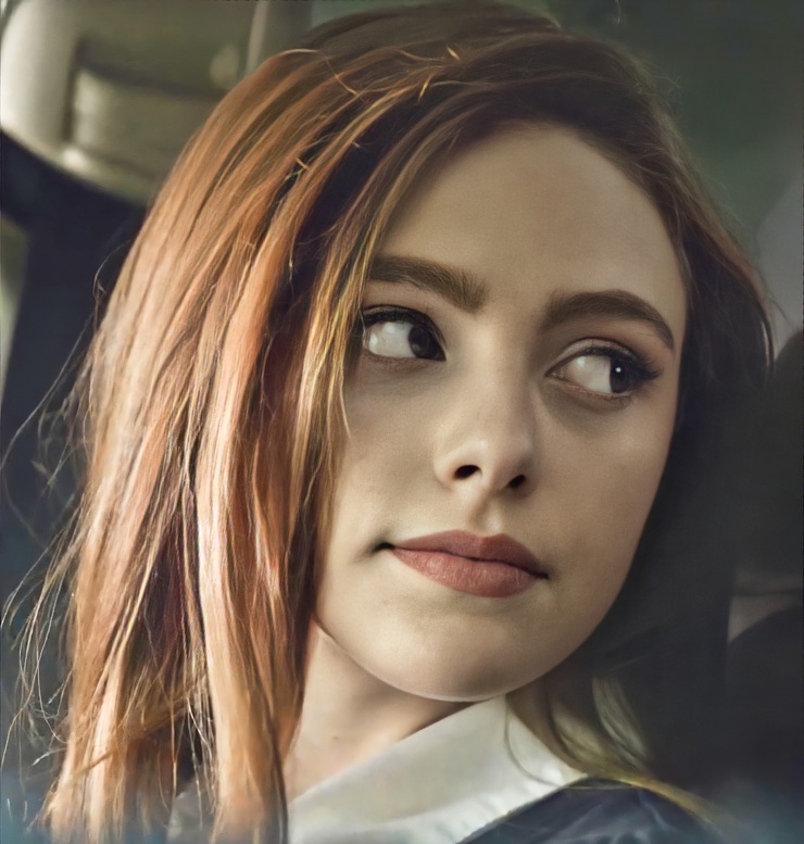 Picture of Danielle Rose Russell