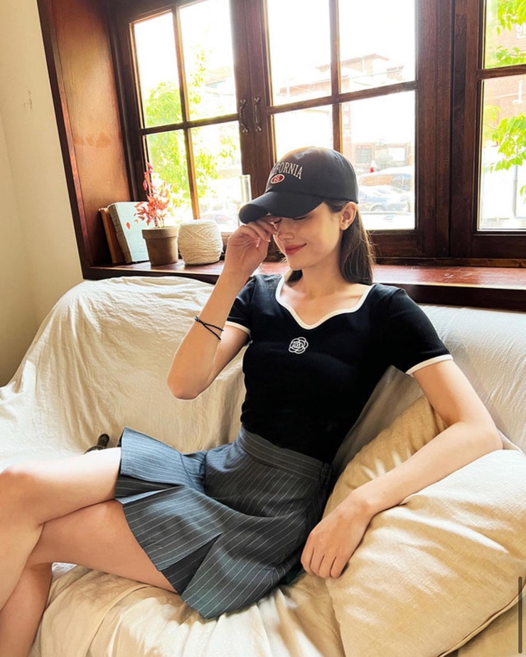 Picture of Lisa Rosh