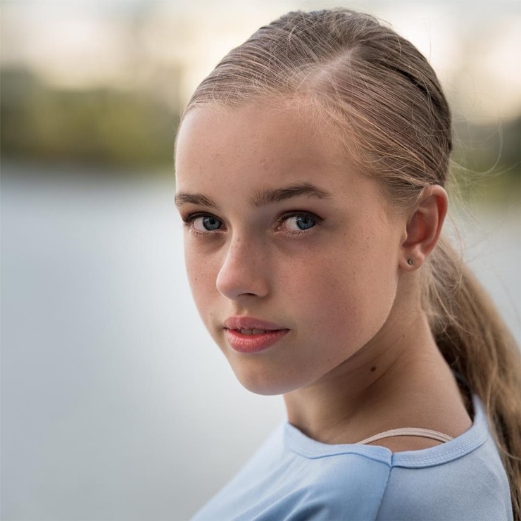 Listal - List the stuff you love! Movies, TV, music, games and books