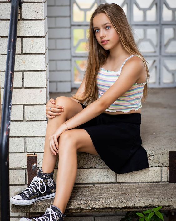 Listal - List the stuff you love! Movies, TV, music, games and books