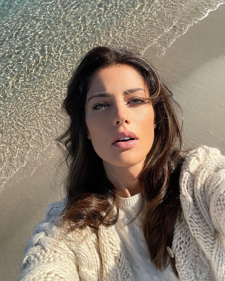 Daniela Ferolla picture