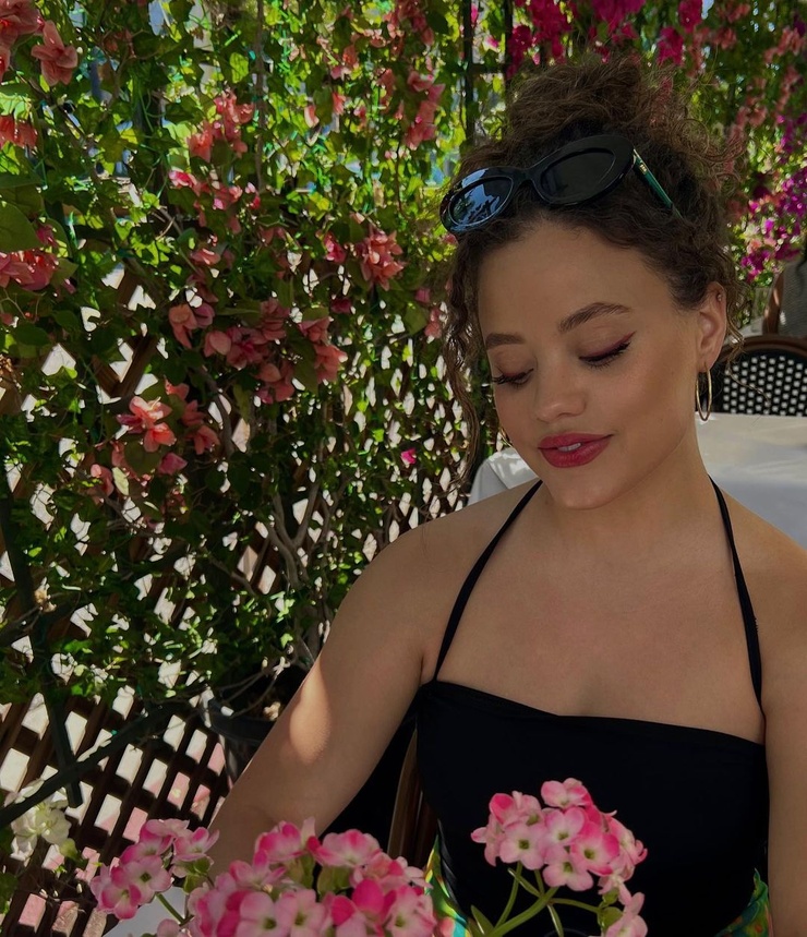 Picture of Sarah Jeffery