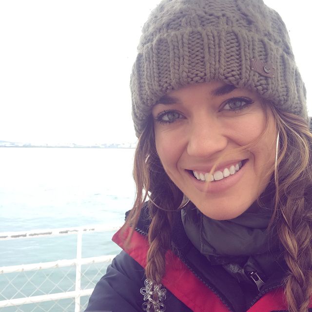 Laura Wells image