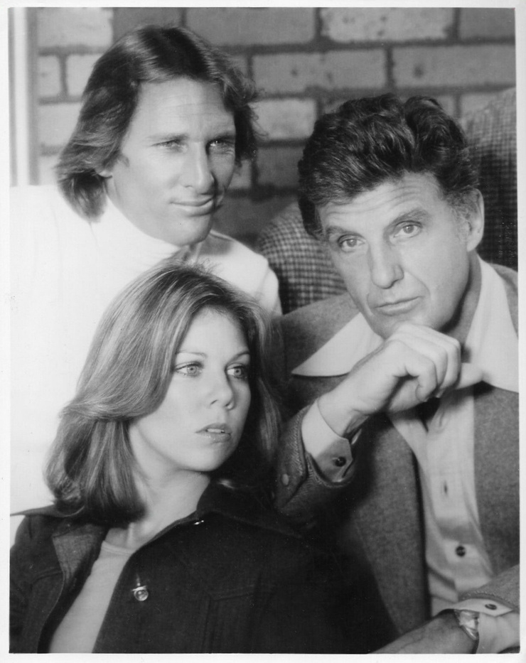 Shelly Novack, Jo Ann Harris, Robert Stack