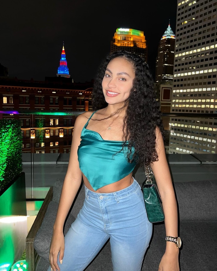 Picture of Ashley Tings