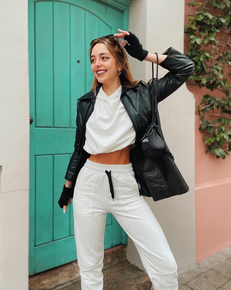 Picture of Ang Waters