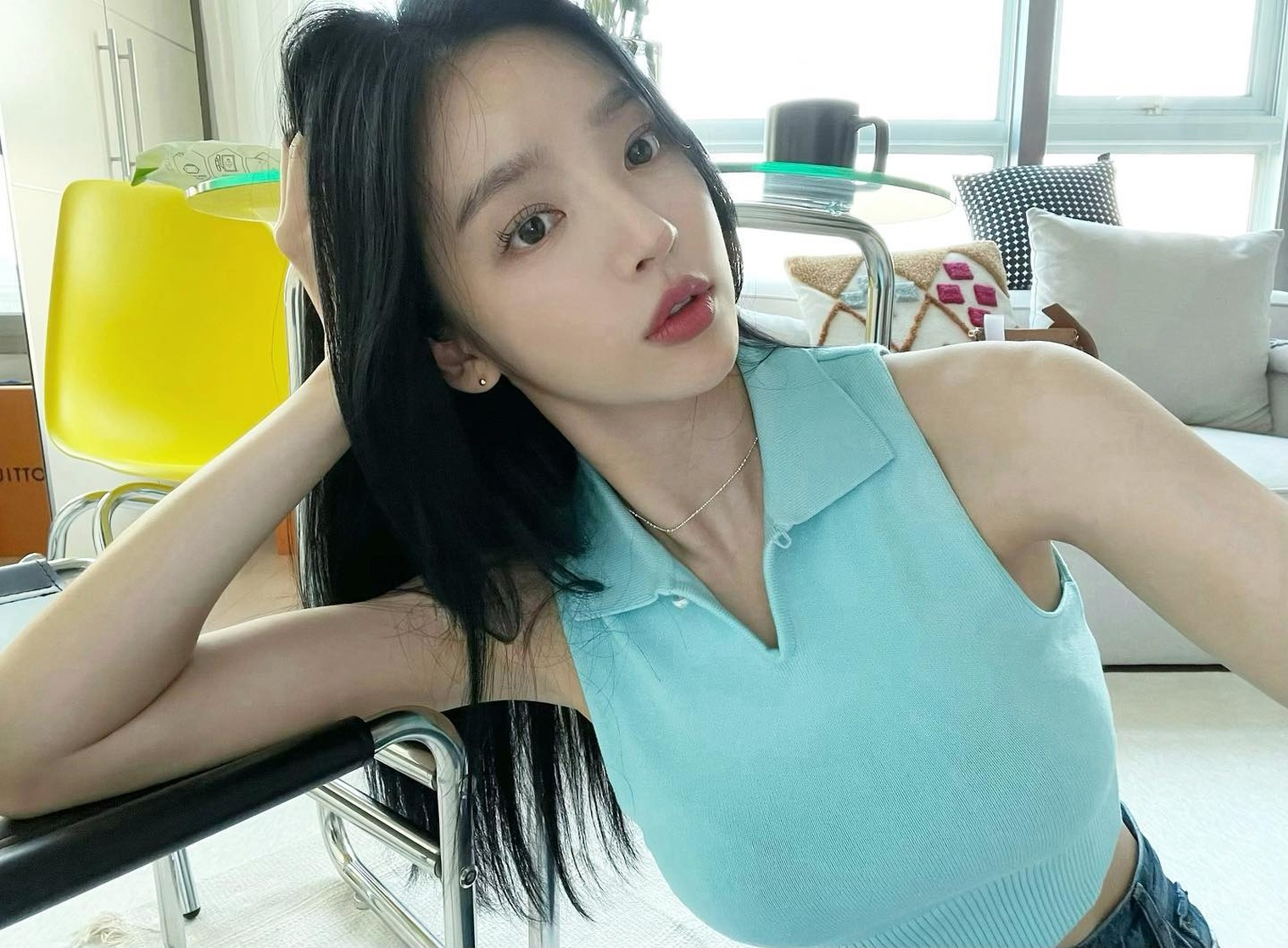 Picture of Hong Ji-Yoon