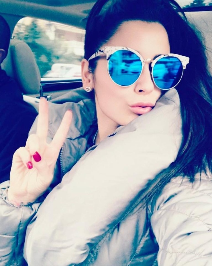 Picture of Alessia Macari.