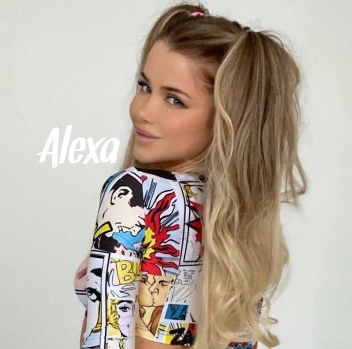 Picture of Alexa stel