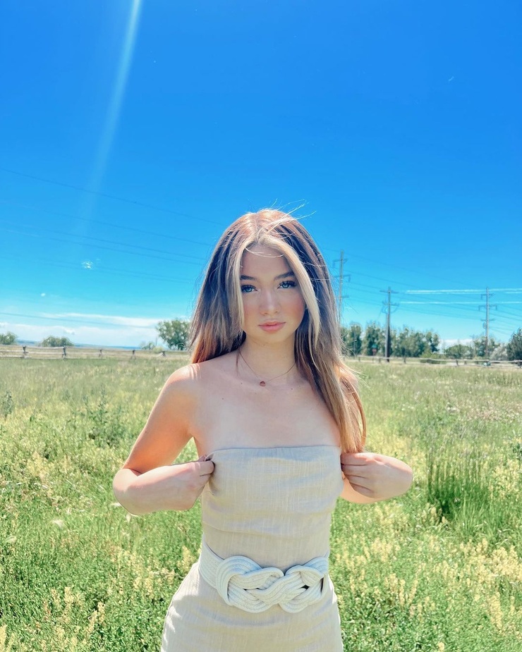 Picture Of Sicily Rose