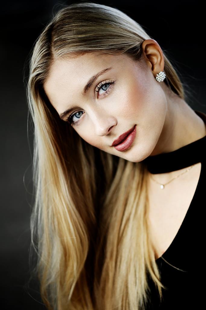 Picture of Zoe Brammer