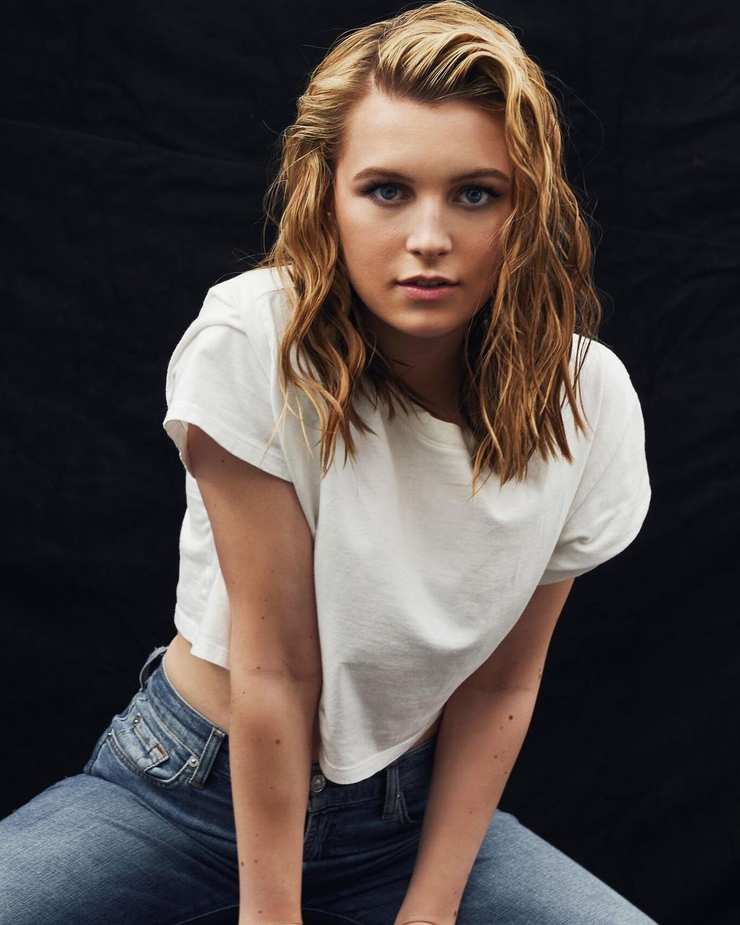 Picture of Madison Thompson