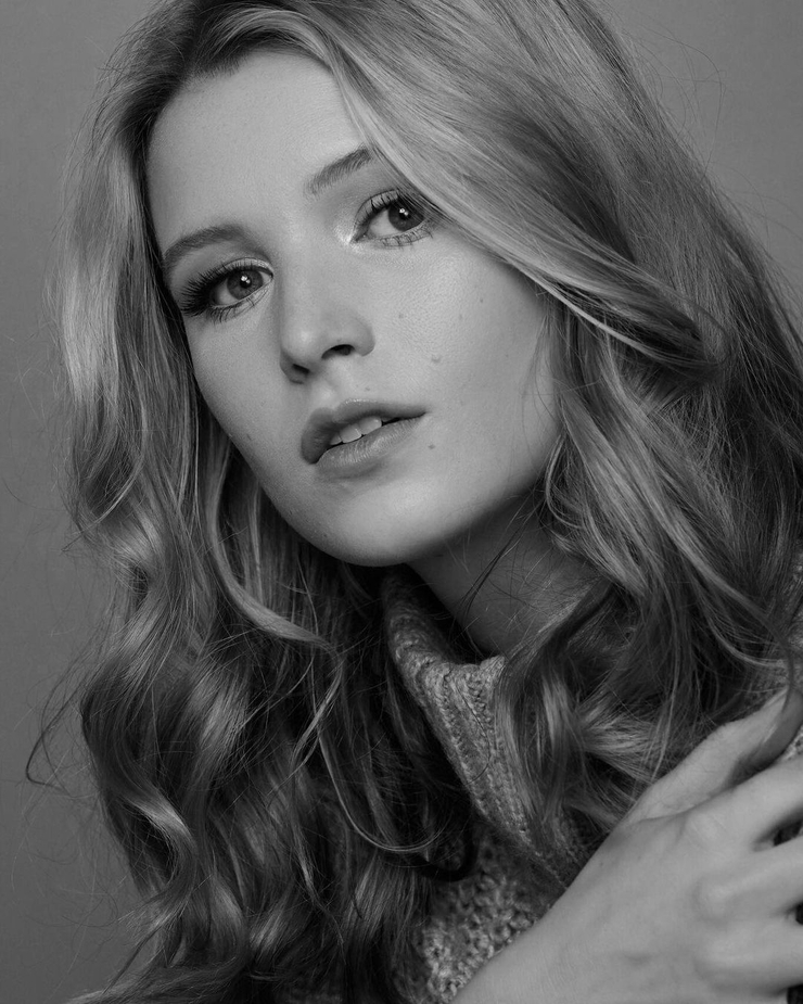 Picture of Madison Thompson