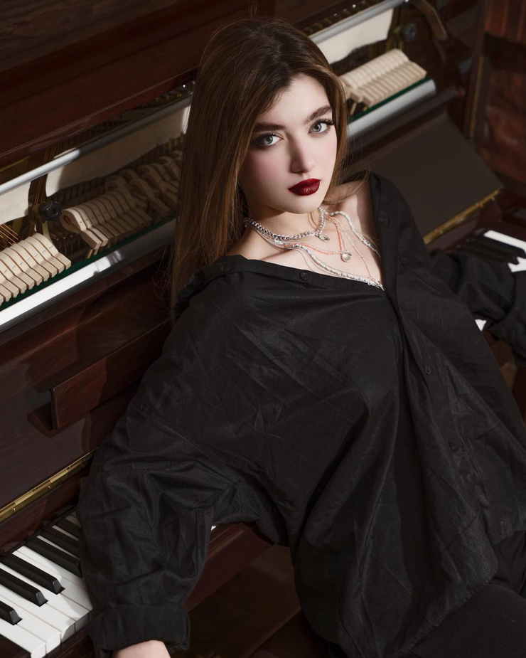 Negin Haghdost image