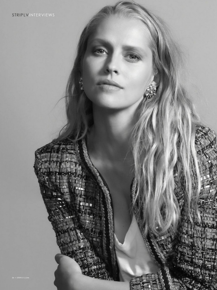 Teresa Palmer image