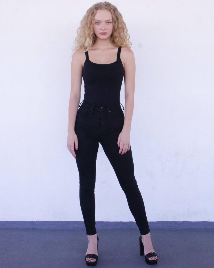 Picture of Amiah Miller