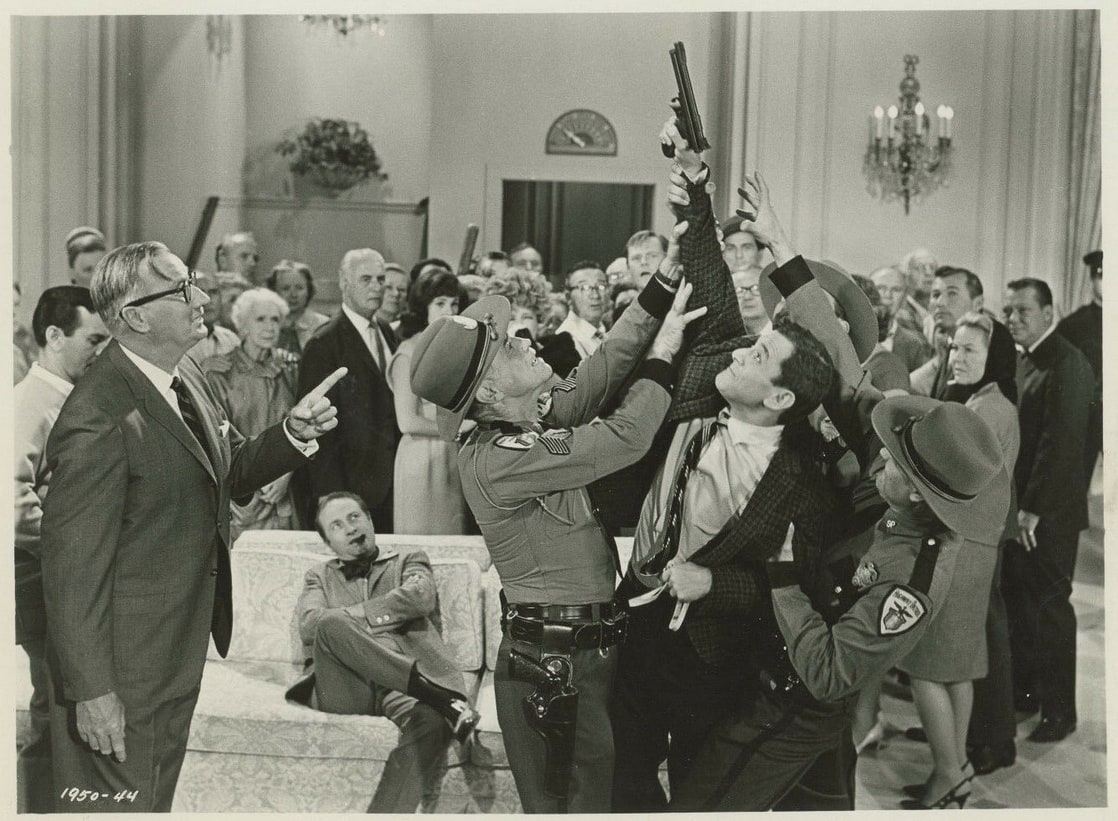 Edward Andrews