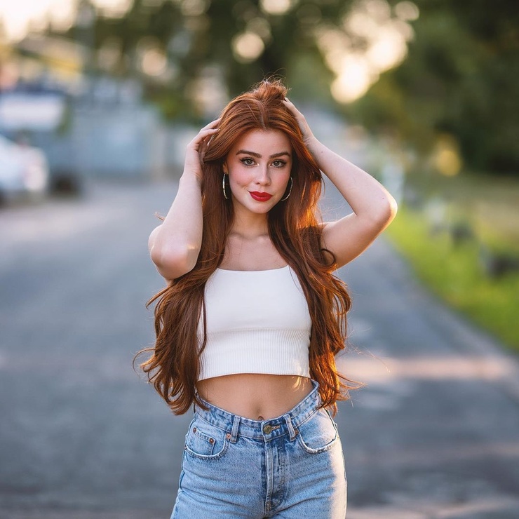 Picture of Maya Gralean